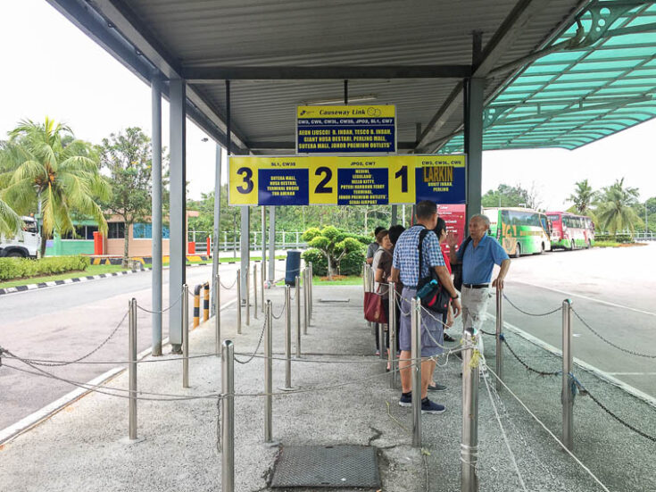 How to travel from Singapore to Johor Bahru by Bus - Trevallog