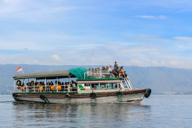From Medan to Samosir Island (Lake Toba) via Siantar and Parapat