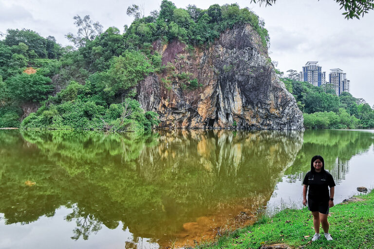 Guide to Visiting Little Guilin in Singapore (Bukit Batok Town Park)