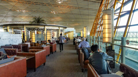 Review: Air China First Class Lounge at Beijing Capital Airport ...